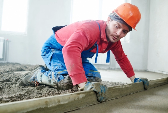 Ceniki - cene 2025: Estrih - Primerjam.si